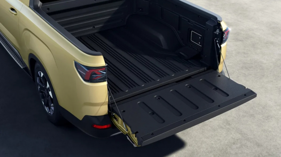 中 지리자동차, 전기픽업 ‘RD6' 공개...1회 충전 주행거리 600km↑