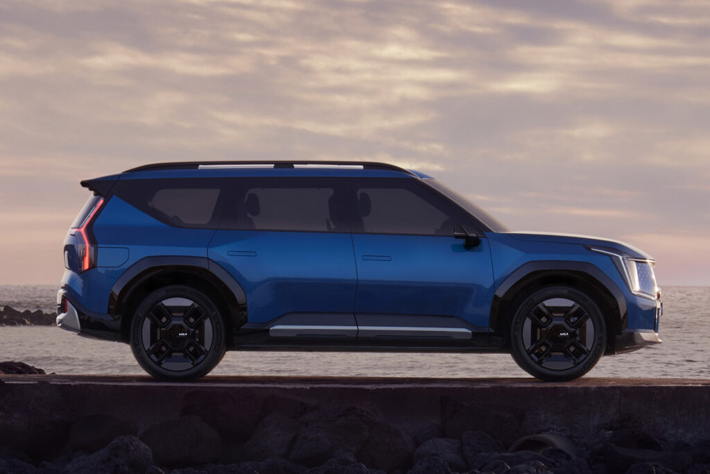 기아 EV9, 500km 주행에 레벨3까지...해외반응 “기다렸다! 패밀리 EV“