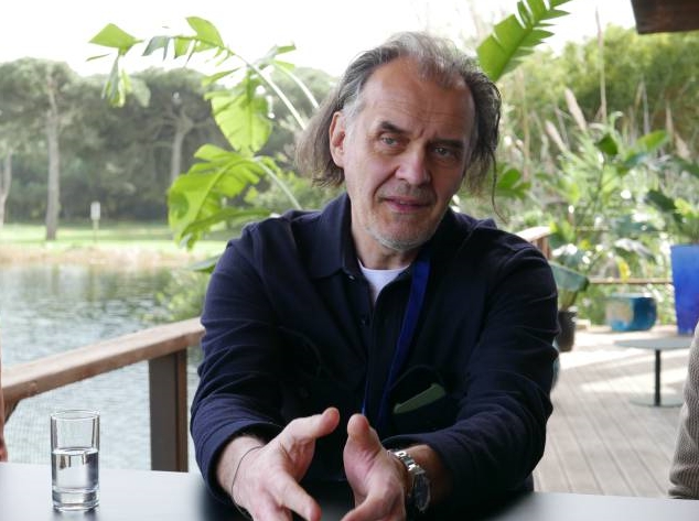 MINI 컨트리맨 전기차 개발자 "패밀리형 전자제품으로 혁신"