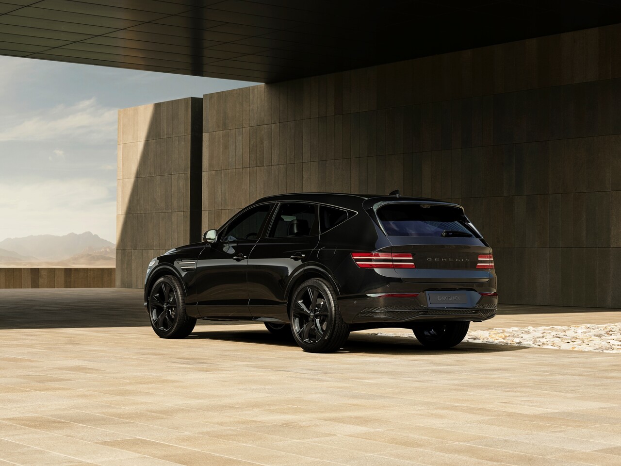 제네시스, 럭셔리 시장 공략 본격화…"G90·GV80 블랙 에디션으로 오일머니 유혹"