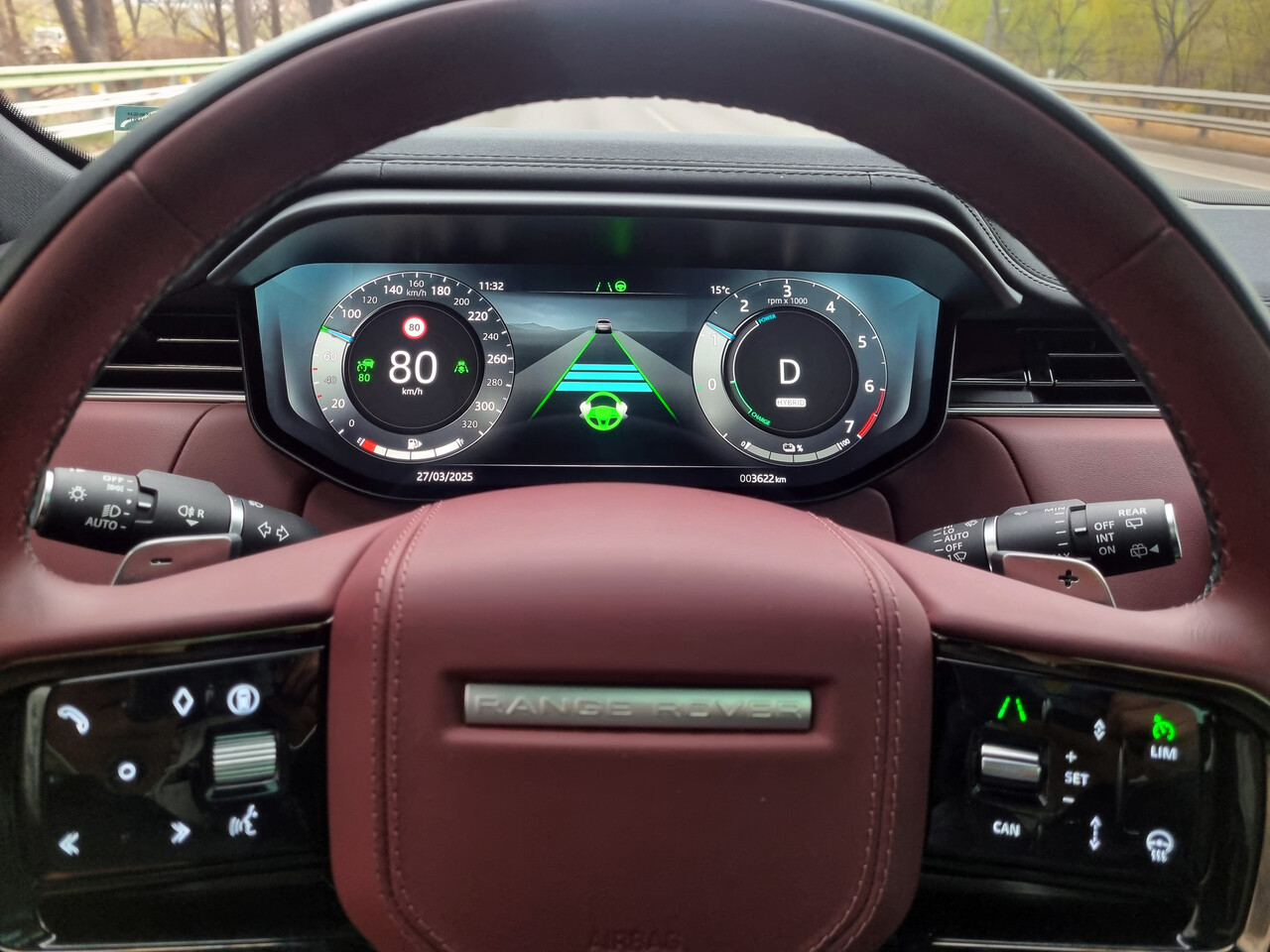 [시승기] 레인지로버 스포츠 P550e 'PHEV와 에어서스로 마법을 부리다'