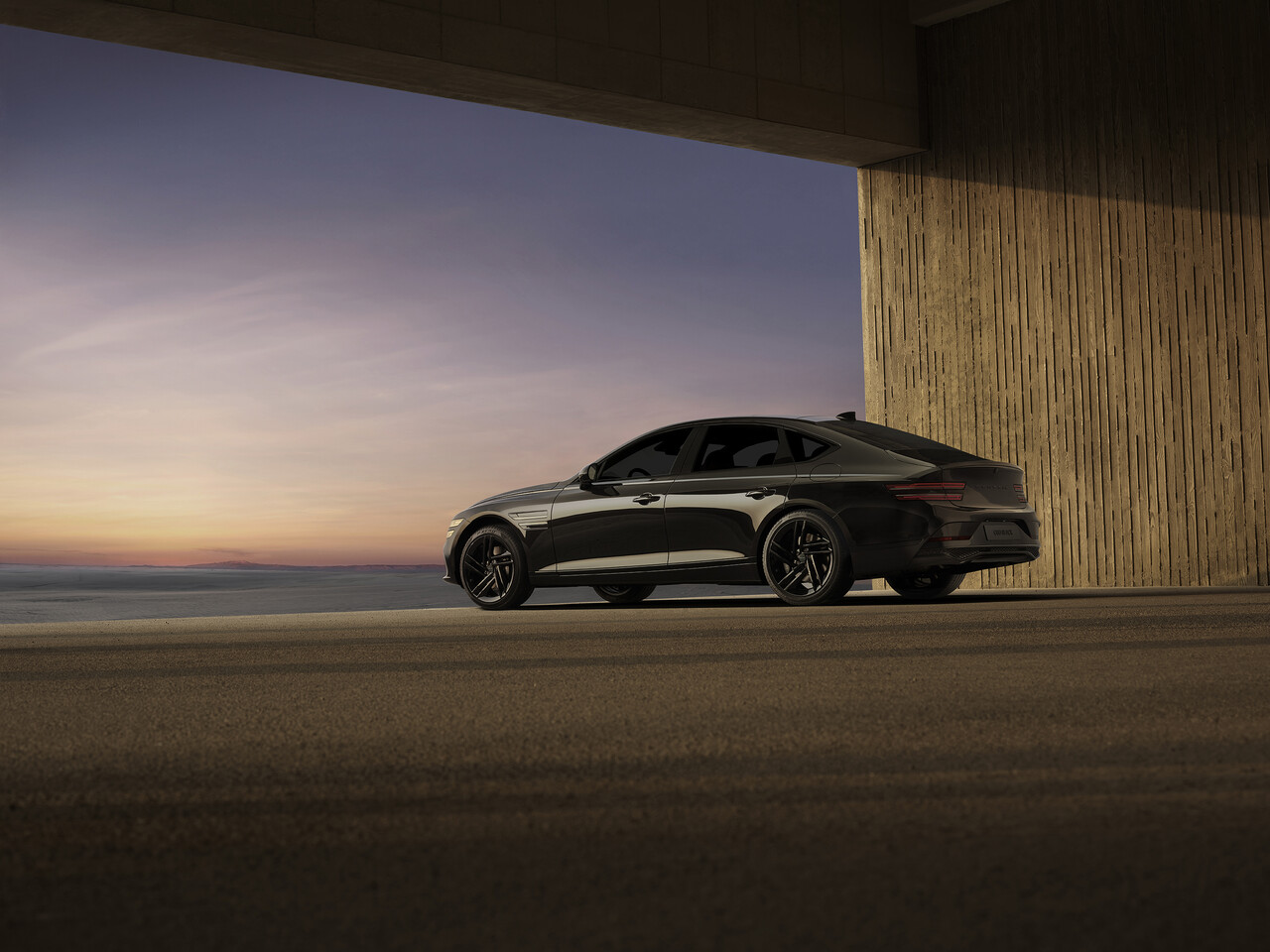 '내년 출시 확정적'...제네시스, GV80·G80 하이브리드 출격