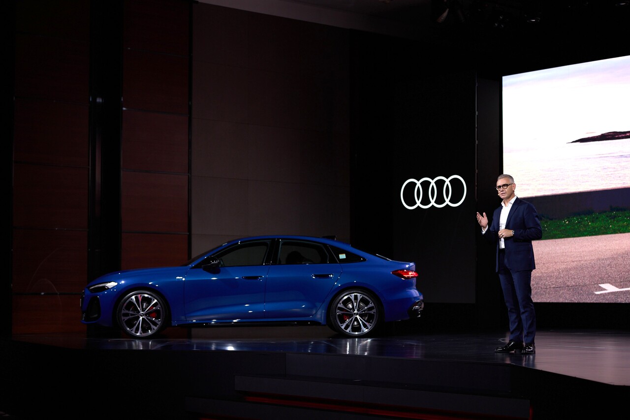 "아우디가 달라졌다"...MHEV·뉴플랫폼 탑재 `더뉴 A5·Q5` 한국 상륙